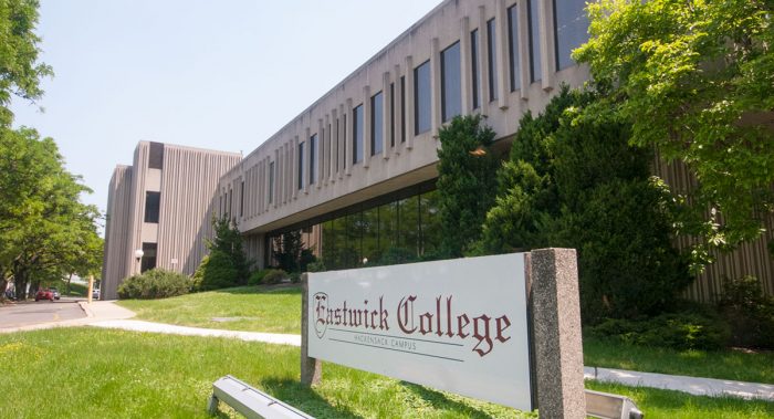 Thanksgiving Breakfast Served at Eastwick College | Eastwick College